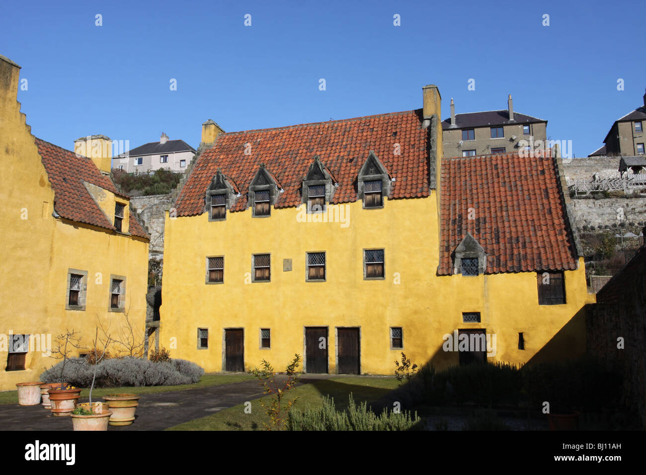 Culross palace scotland hi-res stock photography and images - Alamy