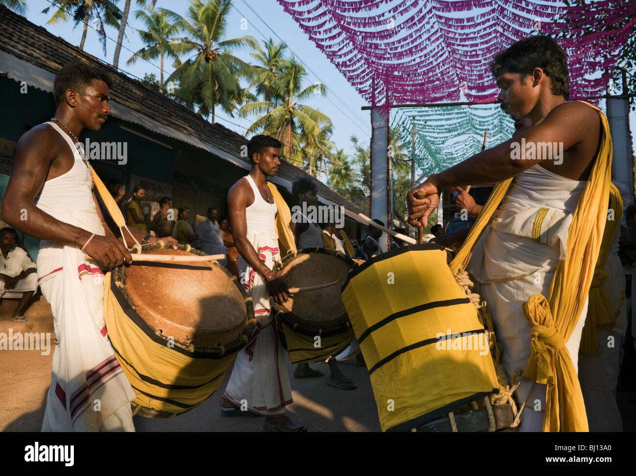 Kerala temple music hi-res stock photography and images - Alamy