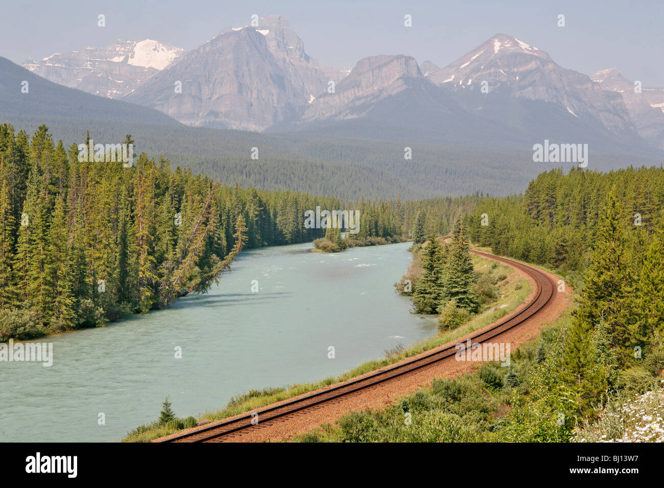 Railway line follows the course of the Bow River at Morant's Curve ...