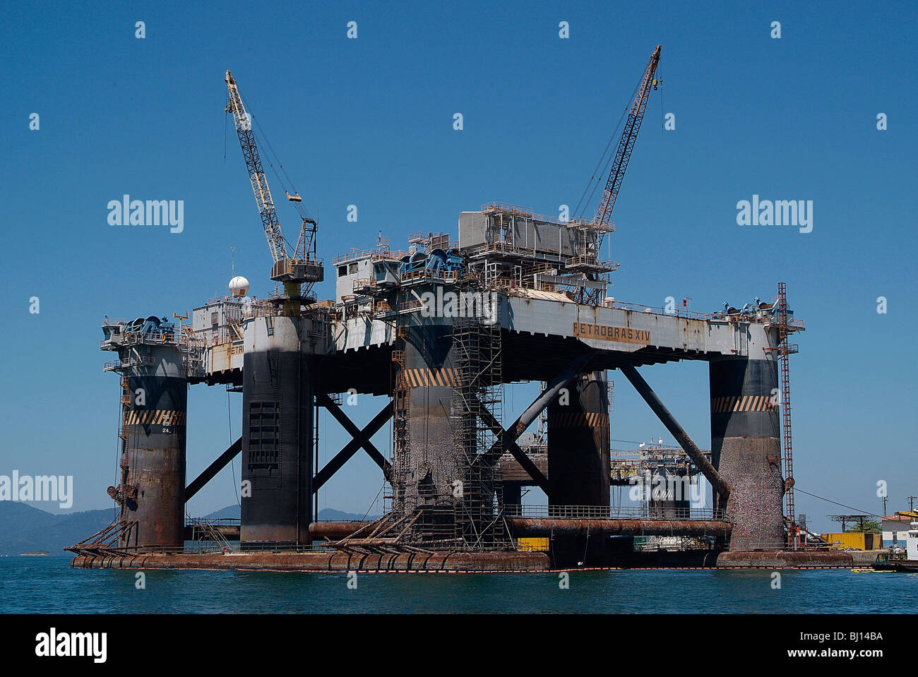 Petrobras platform hi-res stock photography and images - Alamy