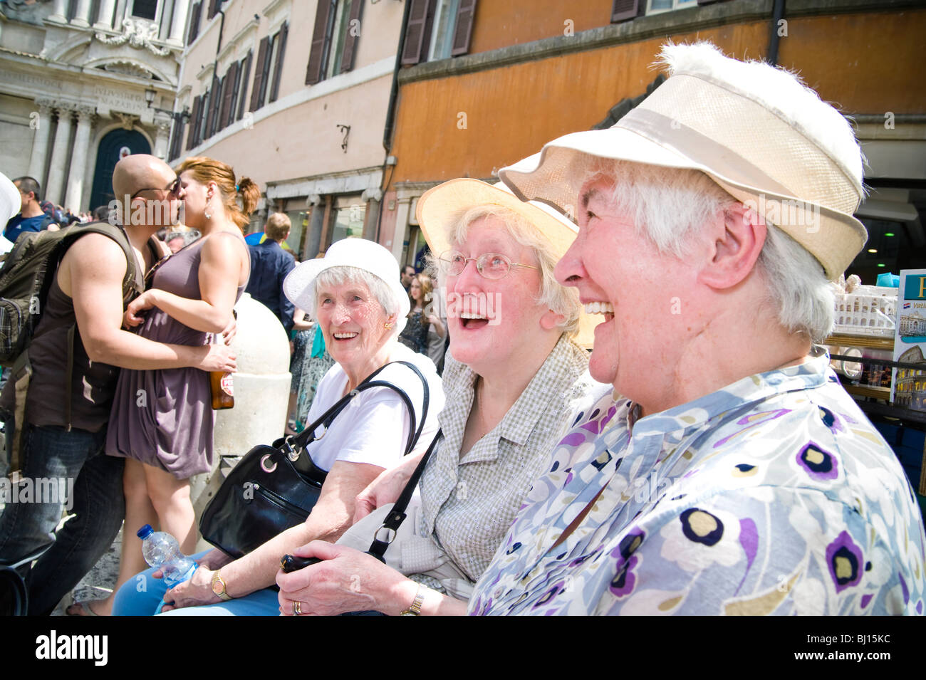 Elderly women sitting rome hi-res stock photography and images - Alamy