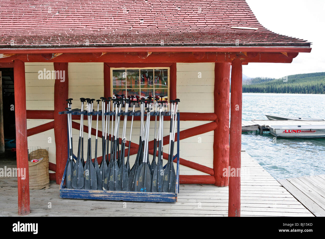 Stacked rowing oars hi-res stock photography and images - Alamy