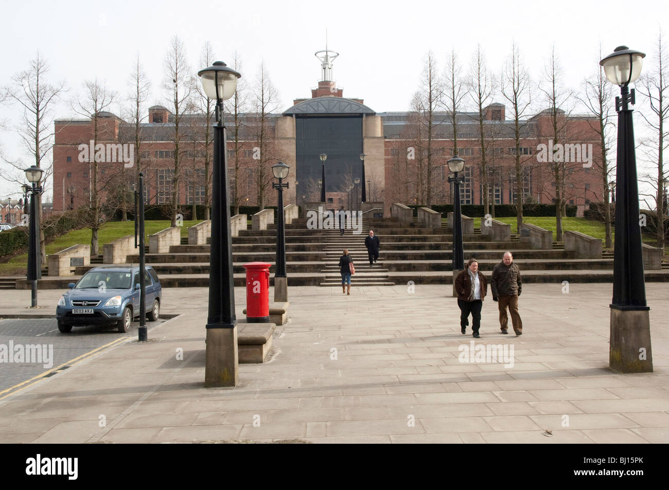 Nhs building hi-res stock photography and images - Alamy
