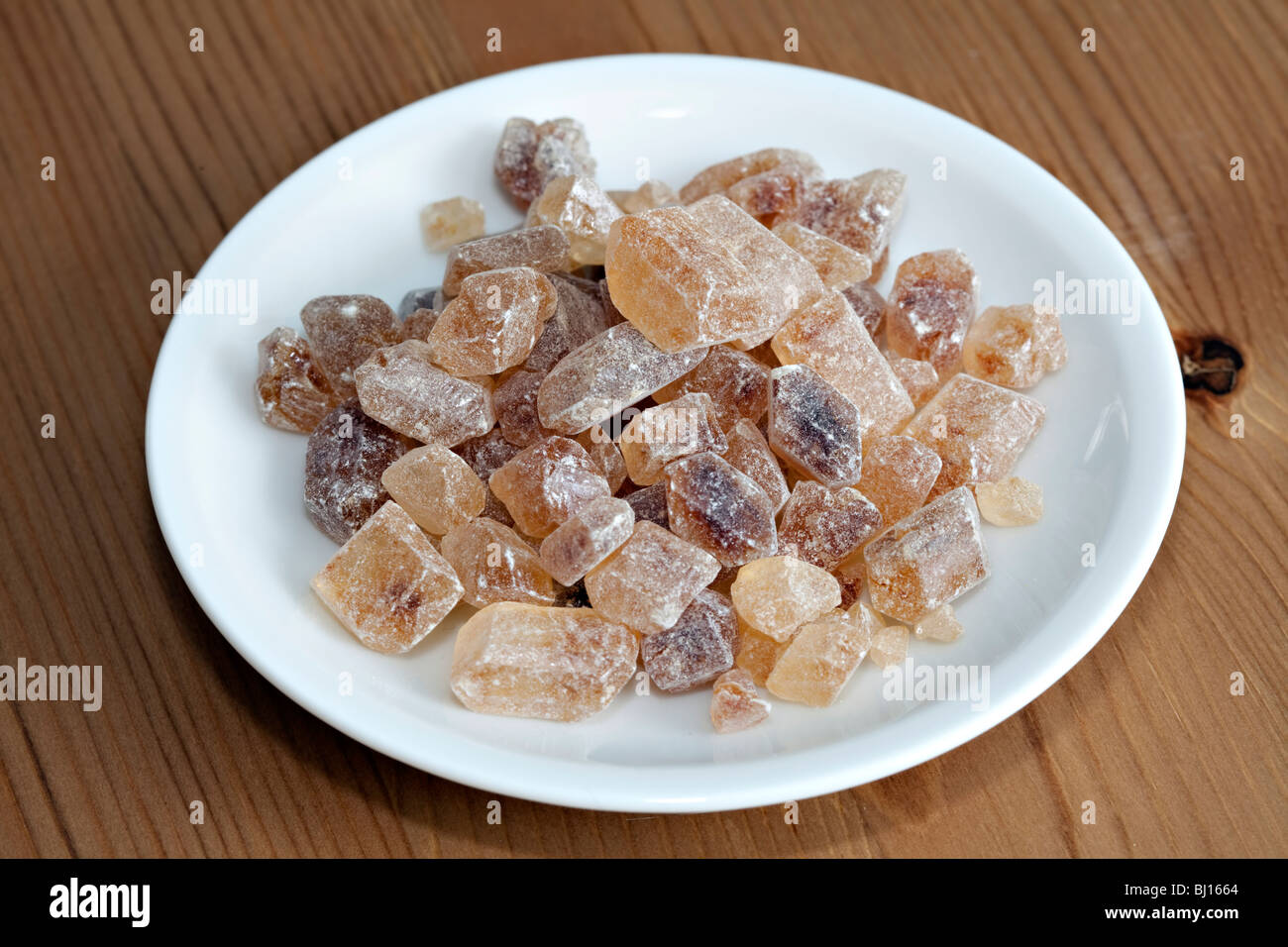 sweet brown sugar on dish Stock Photo - Alamy
