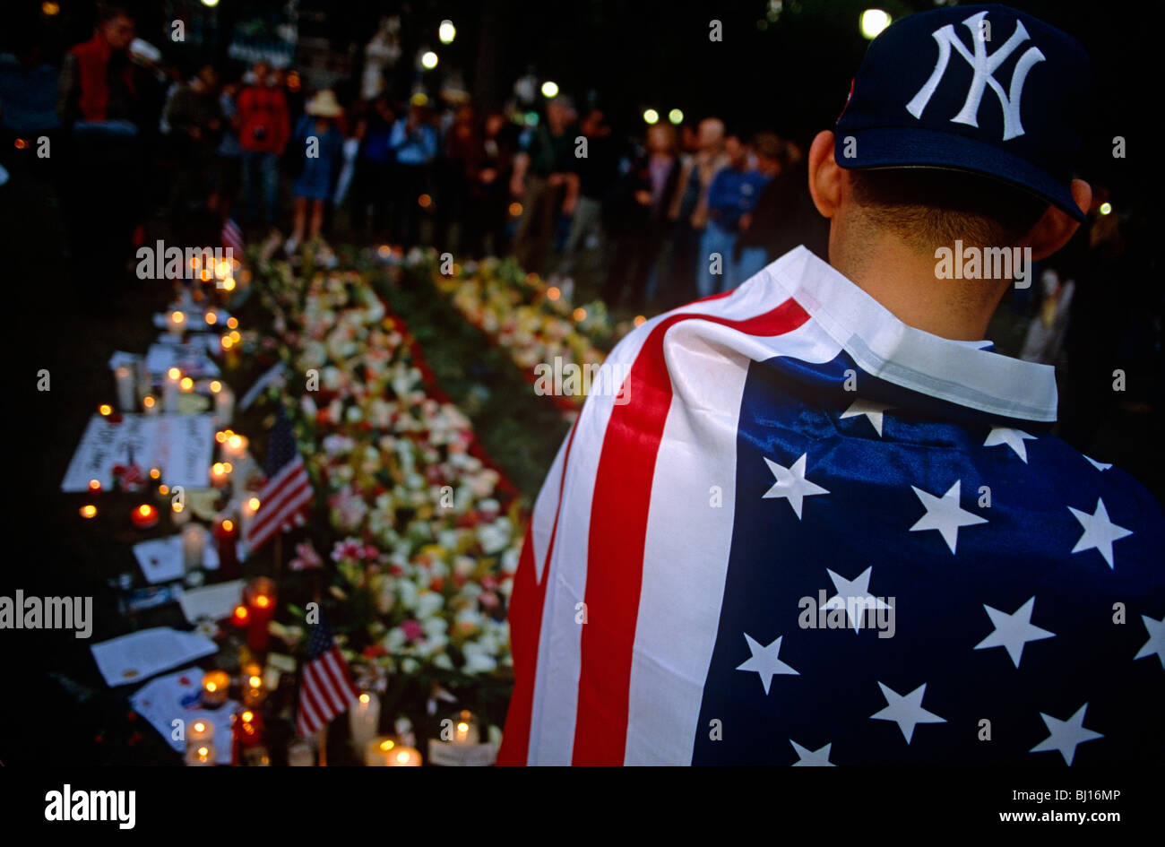 Candle lit vigil hi-res stock photography and images - Alamy