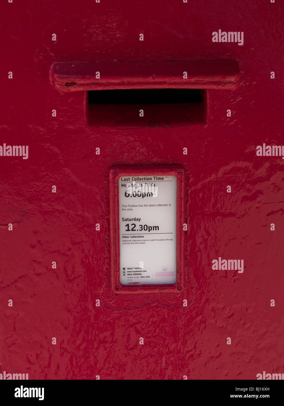 Letter box in wall hi-res stock photography and images - Alamy