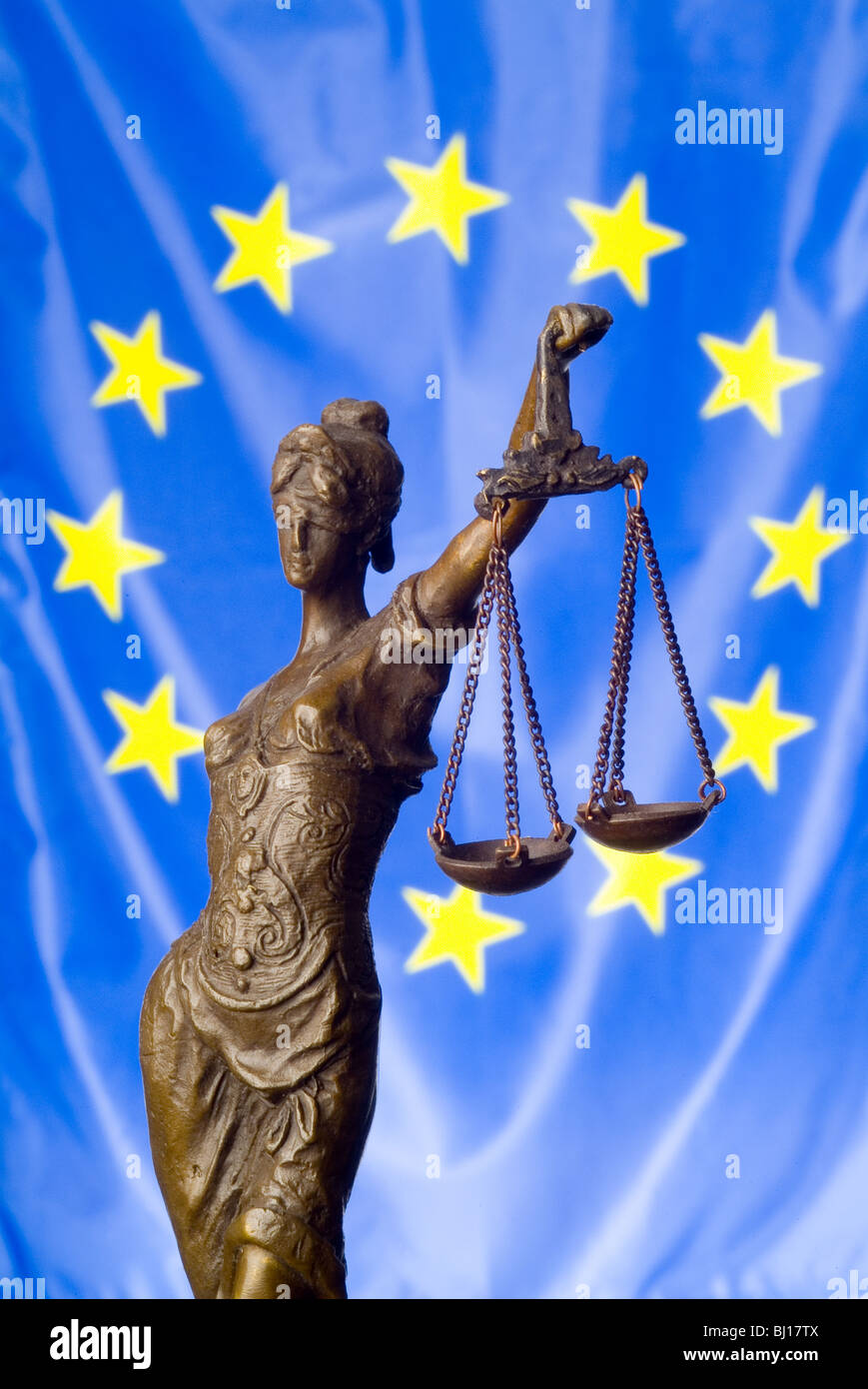 Statue of lady justice supreme court hi-res stock photography and ...