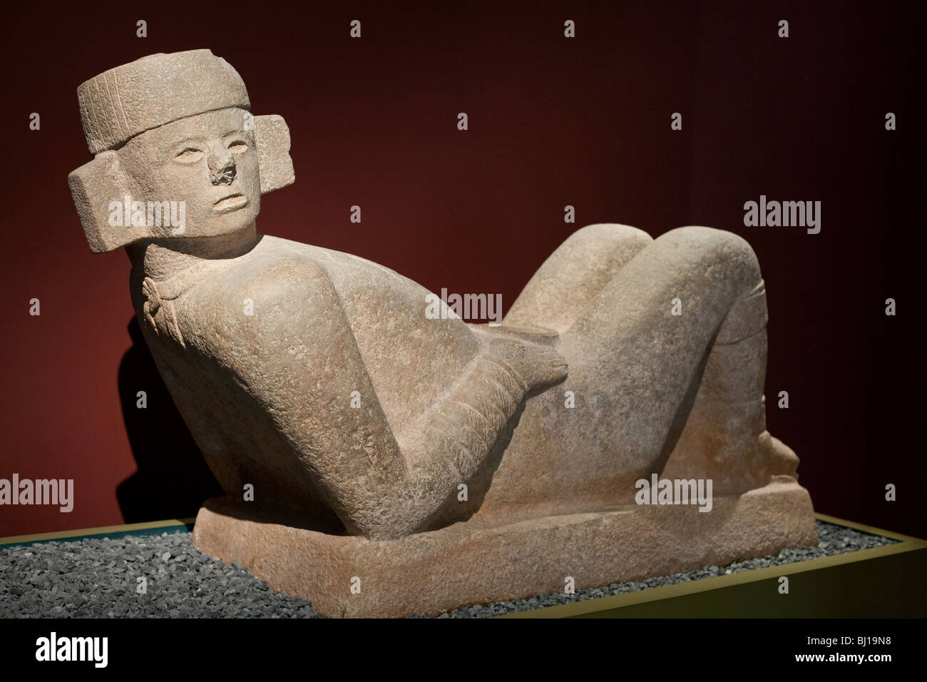 Chac Mool from Chichen Itza. Mayan-Toltec sculpture from 800-900AD ...