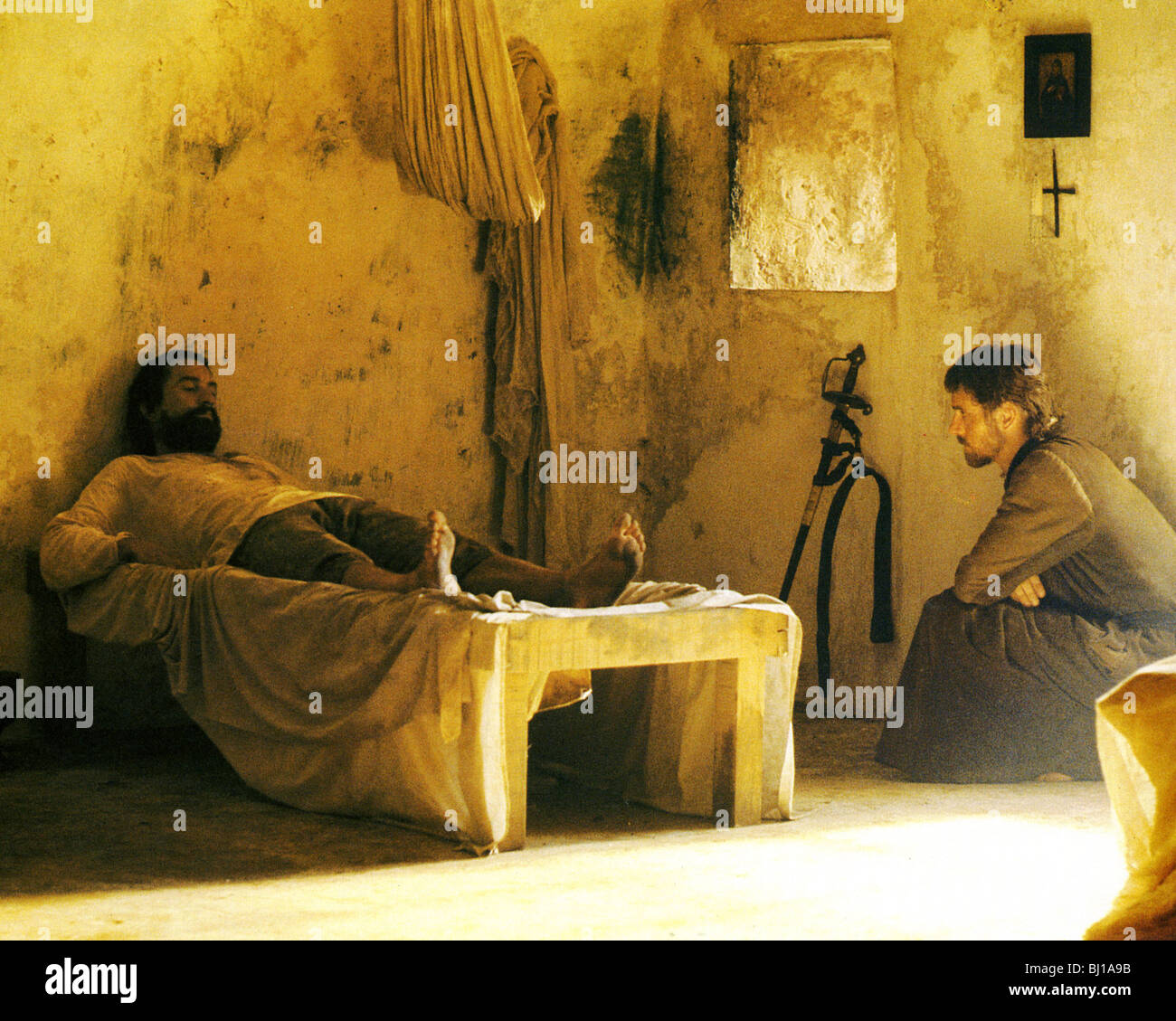 THE MISSION - 1986 Goldcrest film with Robert De Niro on bed and Jeremy ...