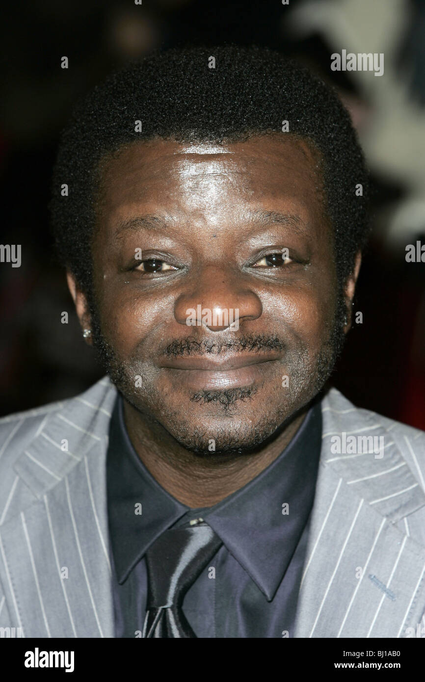 STEPHEN AMOS 2008 BRITISH COMEDY AWARDS THE LONDON STUDIOS LONDON ...