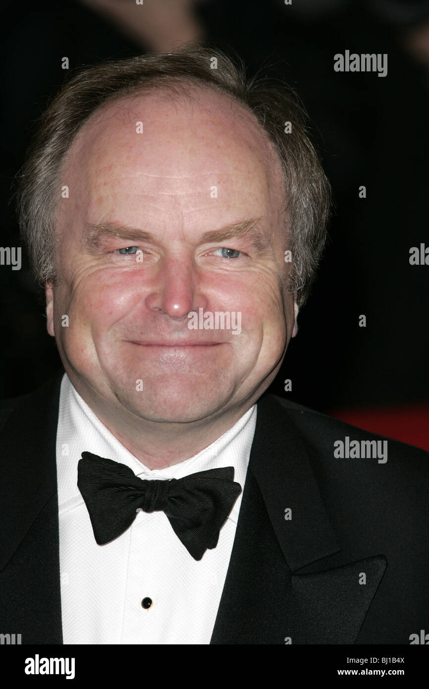 Television presenter clive anderson hi-res stock photography and images ...