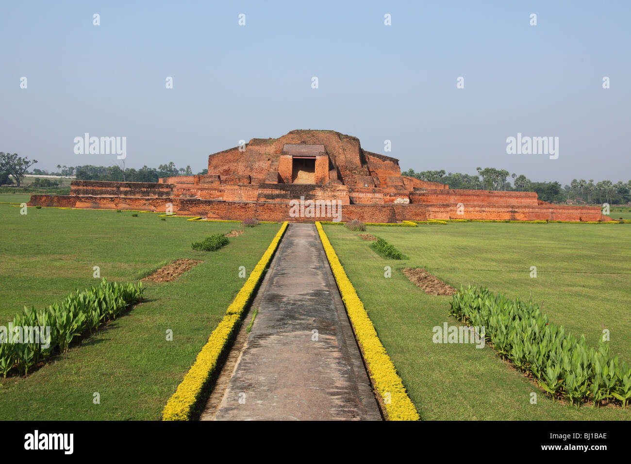 Ancient Buddhist university at Vikramshila, India Stock Photo - Alamy