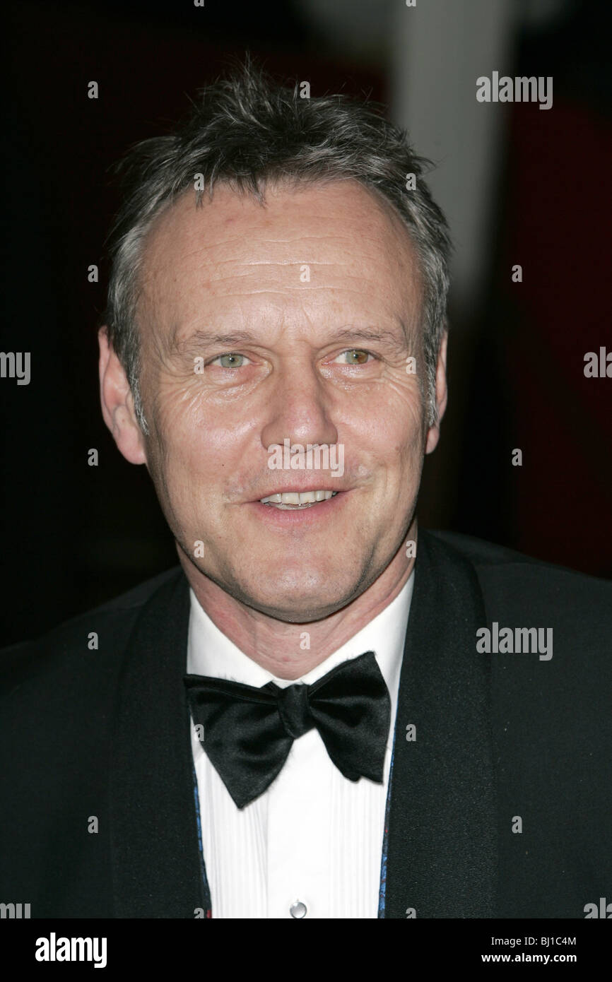 Anthony head comedy awards hi-res stock photography and images - Alamy