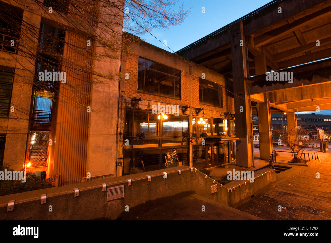 The Bakun building was built in 1925 - the Alaskan Way Viaduct ...