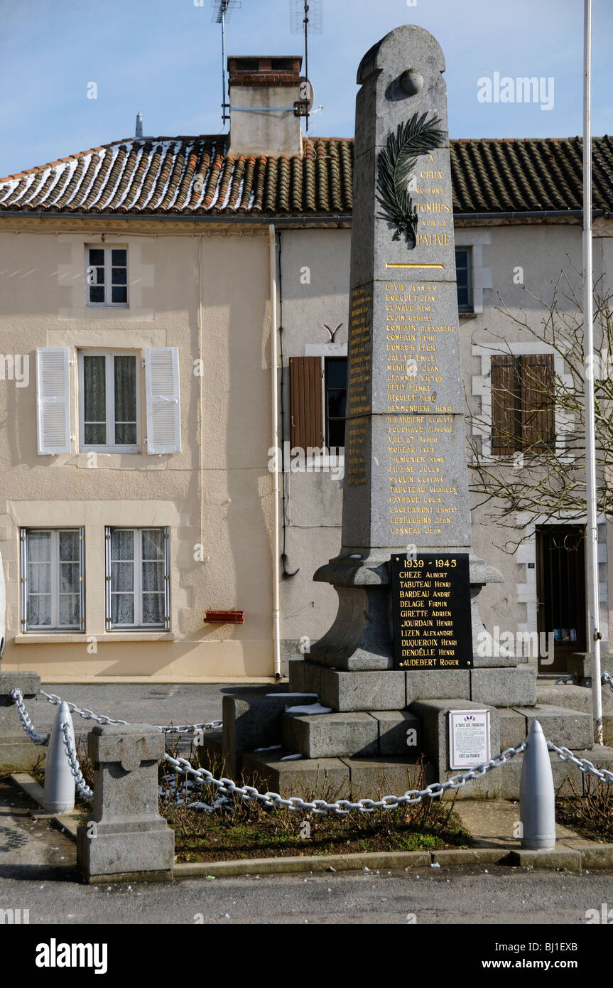 A french war memorial hi-res stock photography and images - Alamy