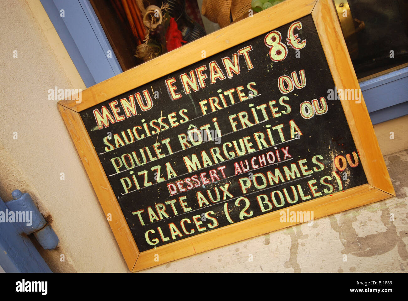 menu at Parisian restaurant Montmartre Paris France Stock Photo - Alamy