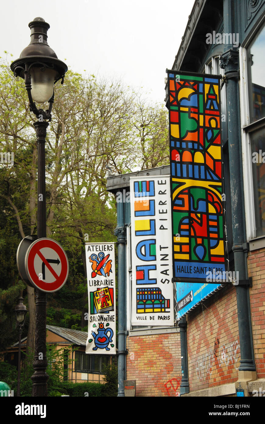 Montmartre Museum Sign Paris High Resolution Stock Photography and ...