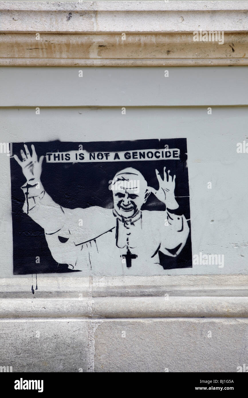 Black color stencil graffiti hi-res stock photography and images - Alamy