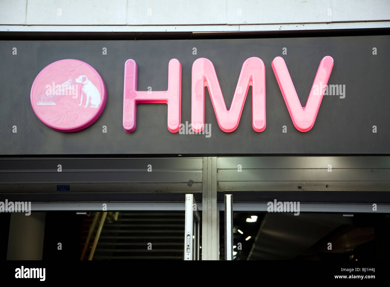Hmv shop hi-res stock photography and images - Alamy