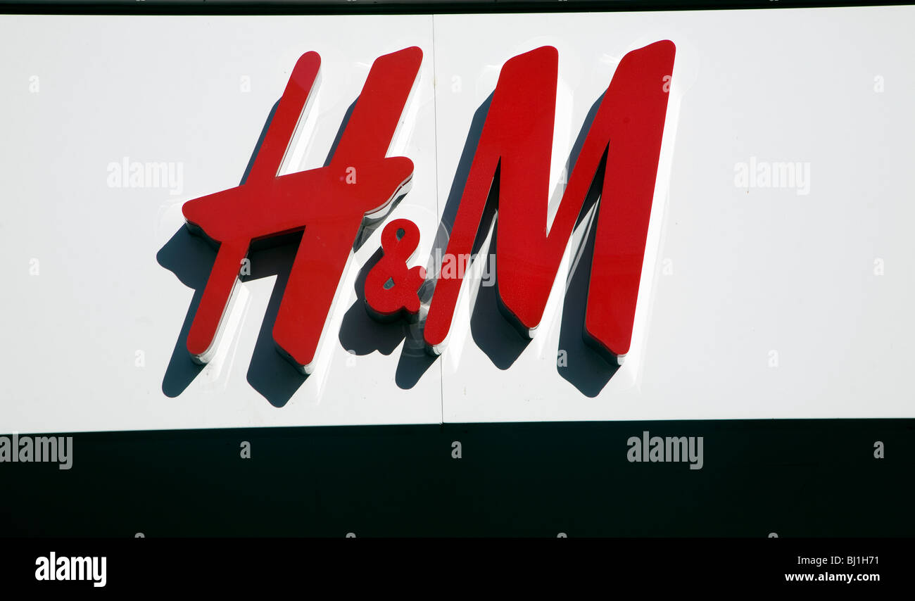 H&m Shop Sign High Resolution Stock Photography and Images - Alamy