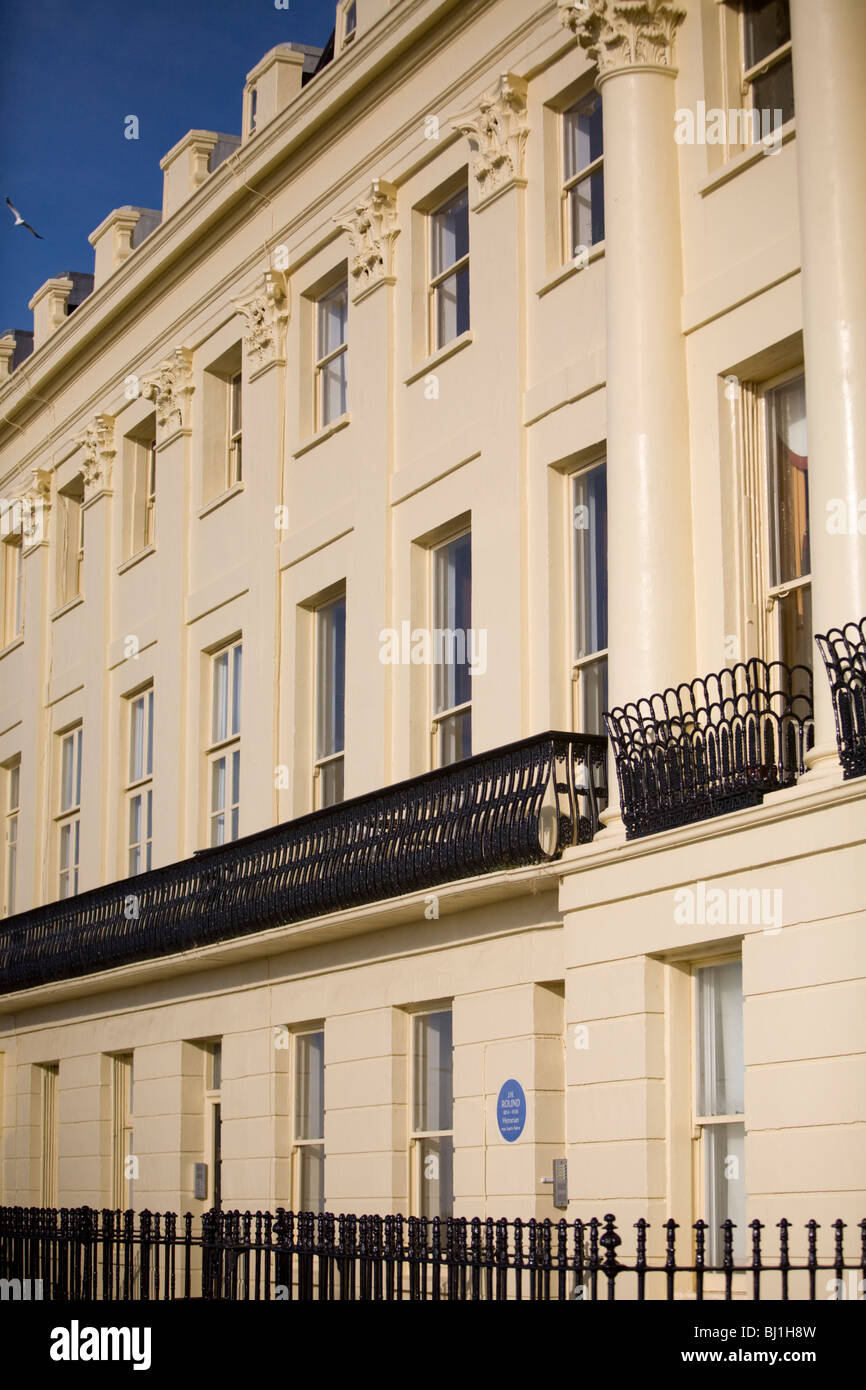Brighton buildings in cream Stock Photo - Alamy