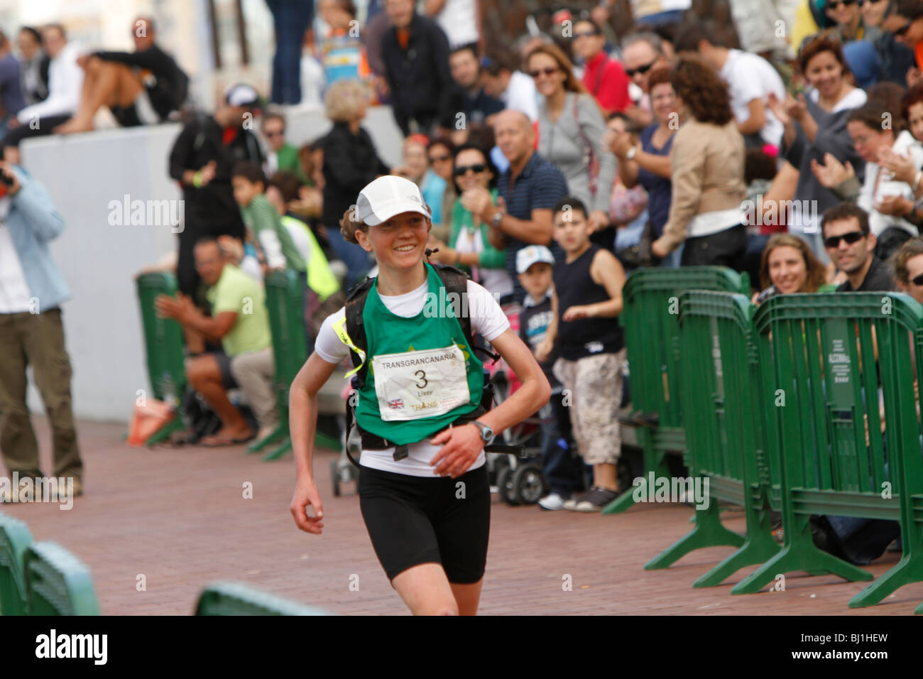Elisabeth Lizzy Hawker running the 123km Trans Gran Canaria cross ...