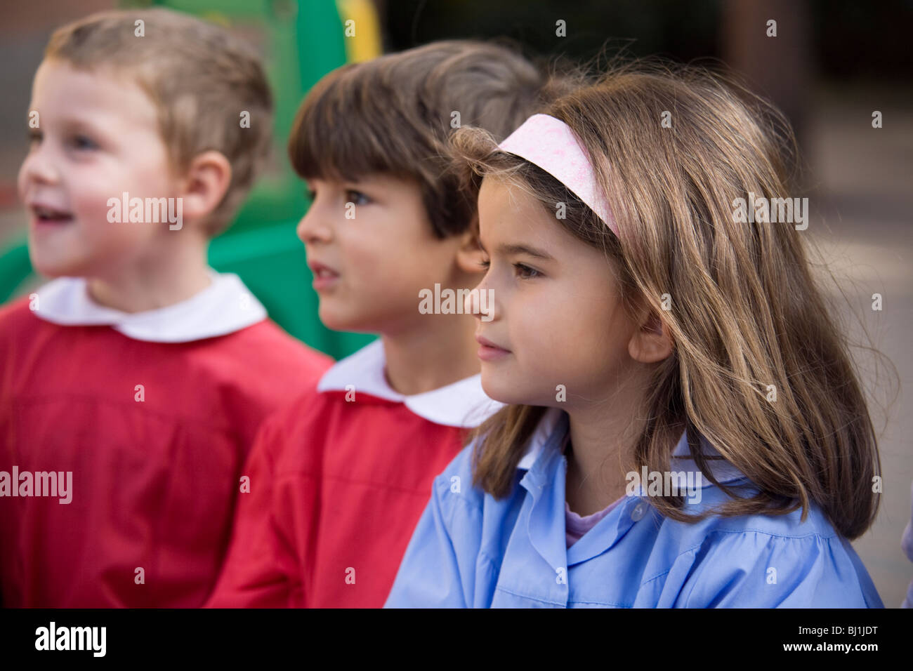 Listening carefully children hi-res stock photography and images - Alamy