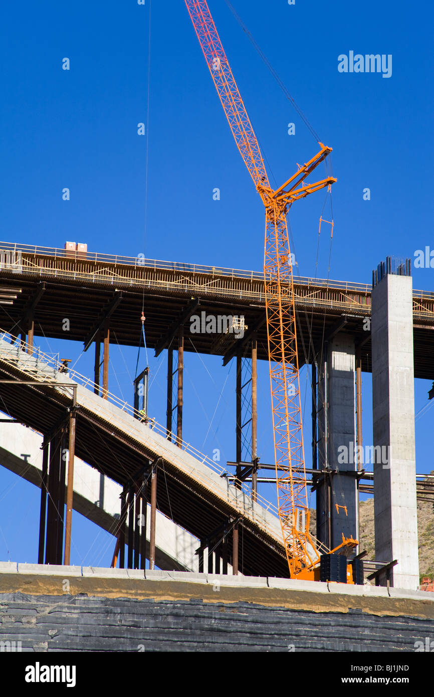 Construction of the Galena Creek Bridge, freeway 315 extension between ...