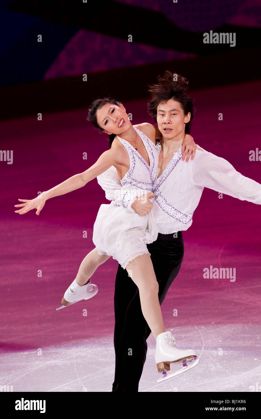 Pang Qing and Tong Jian (CHN) pairs silver medalist during the Figure ...