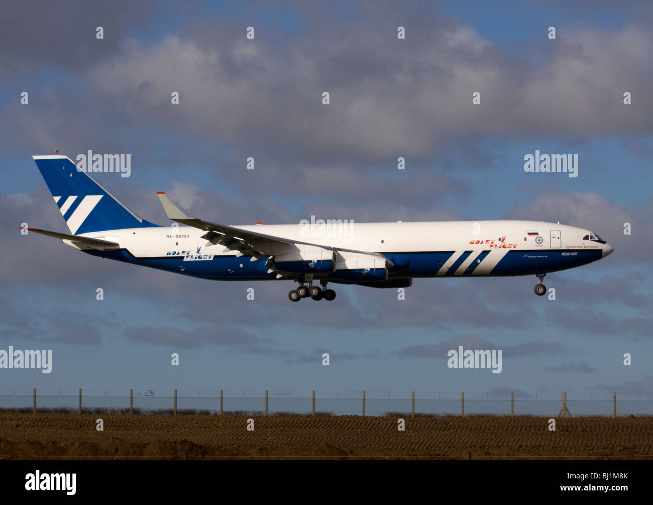 RA-96103 Polet Flight Ilyushin Il-96-400T landing at Manston Stock ...