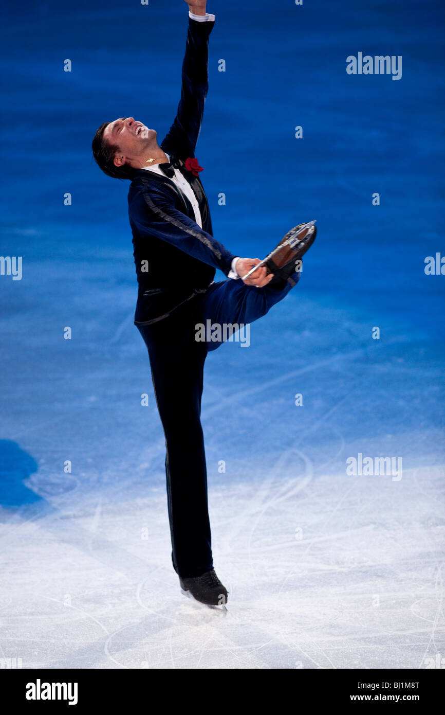 Evan Lysacek (USA), Men's gold medalist, during the Figure Skating Gala ...