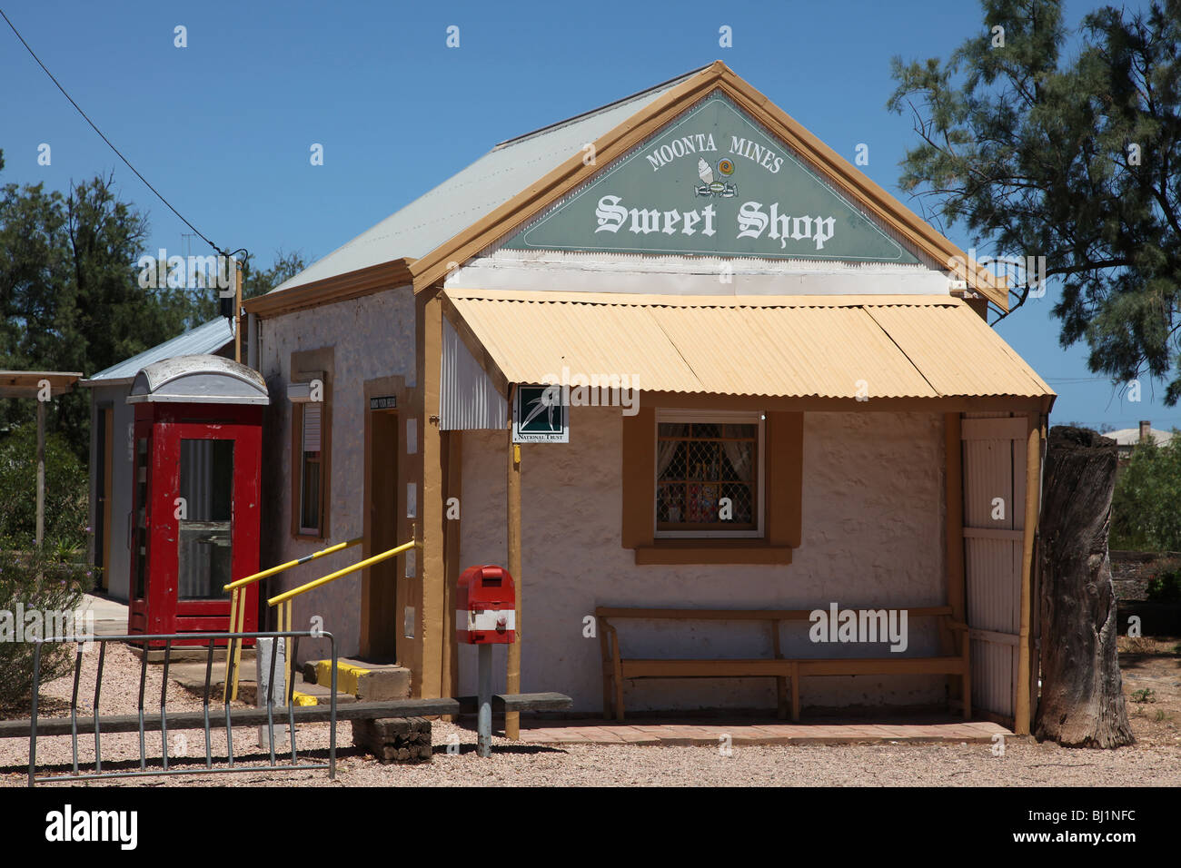 Moonta hi-res stock photography and images - Alamy