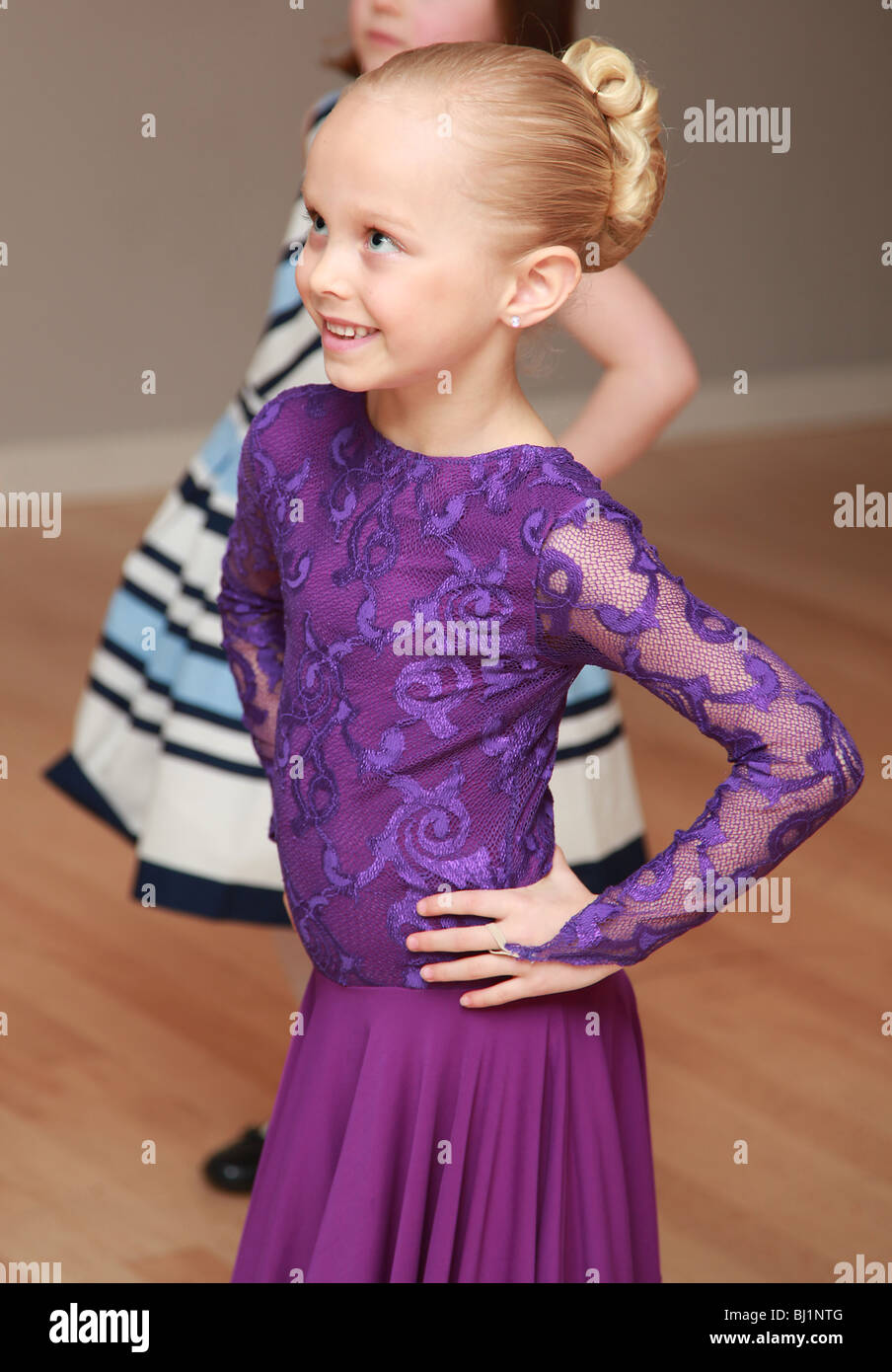 Ballroom dance child hi-res stock photography and images - Alamy