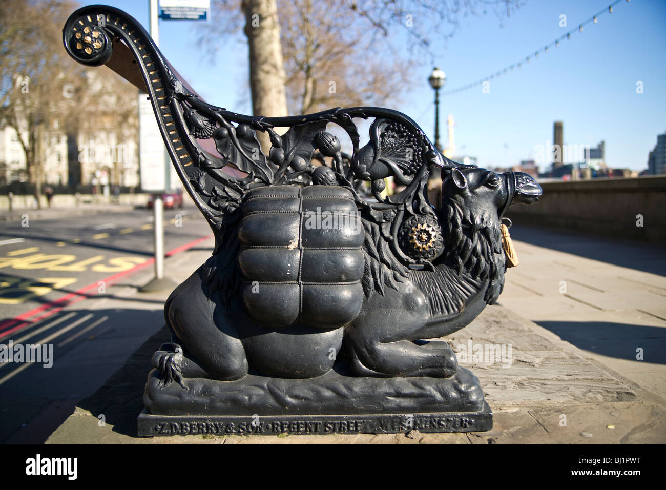 Camel bench hi-res stock photography and images - Alamy