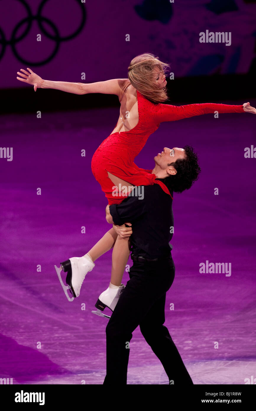 Tanith Belbin and Benjamin Agosto (USA) ice dancers during the Figure ...