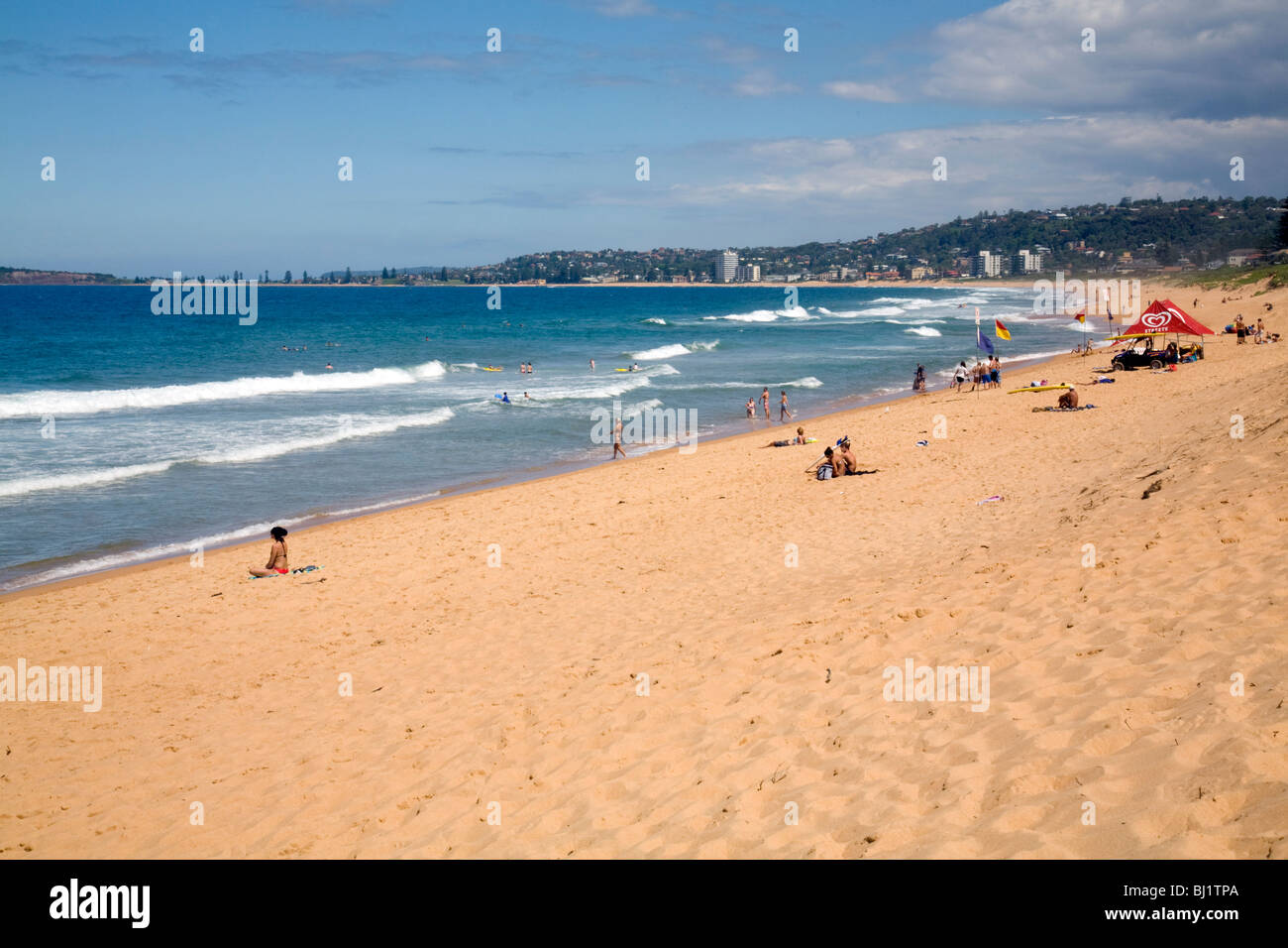 narrabeen beach and tasman sea, one of sydney's northern beaches Stock ...