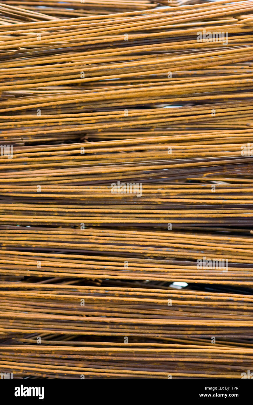 Close-up of Rusty High Tensile Deformed Steel Bar Stock Photo - Alamy