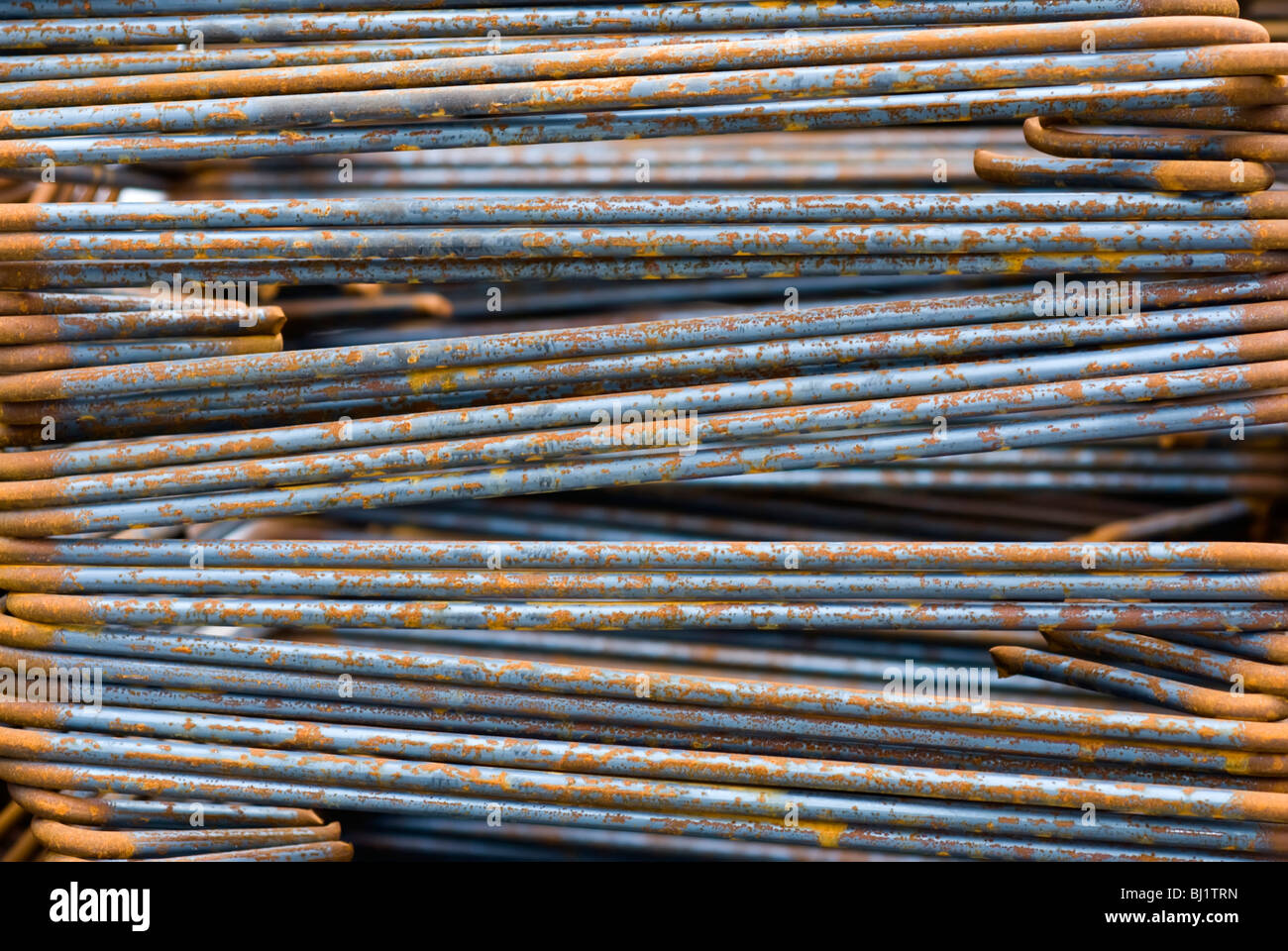 Close-up of Rusty High Tensile Deformed Steel Bar Stock Photo - Alamy