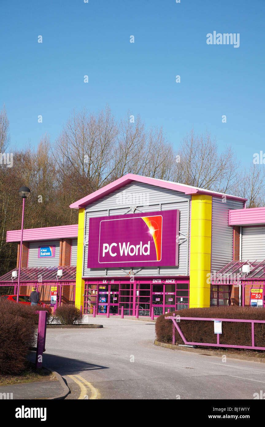 Pc World In Store High Resolution Stock Photography and Images - Alamy