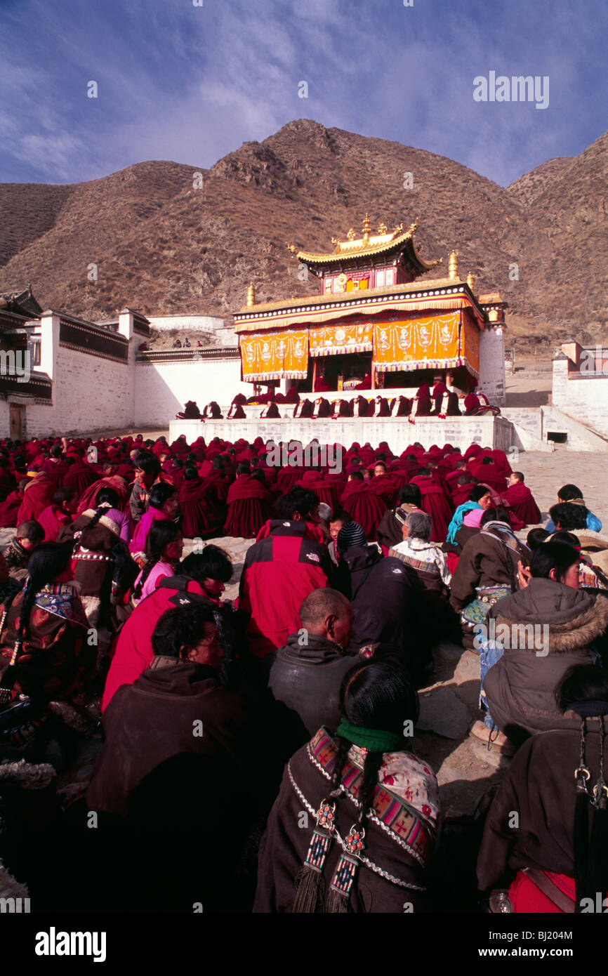 Tibetan monastery labrang at the monlam festival hi-res stock ...