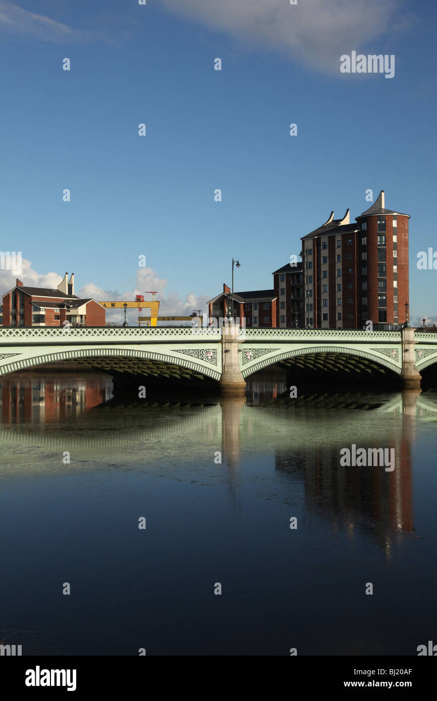 Belfast skyline crane hi-res stock photography and images - Alamy