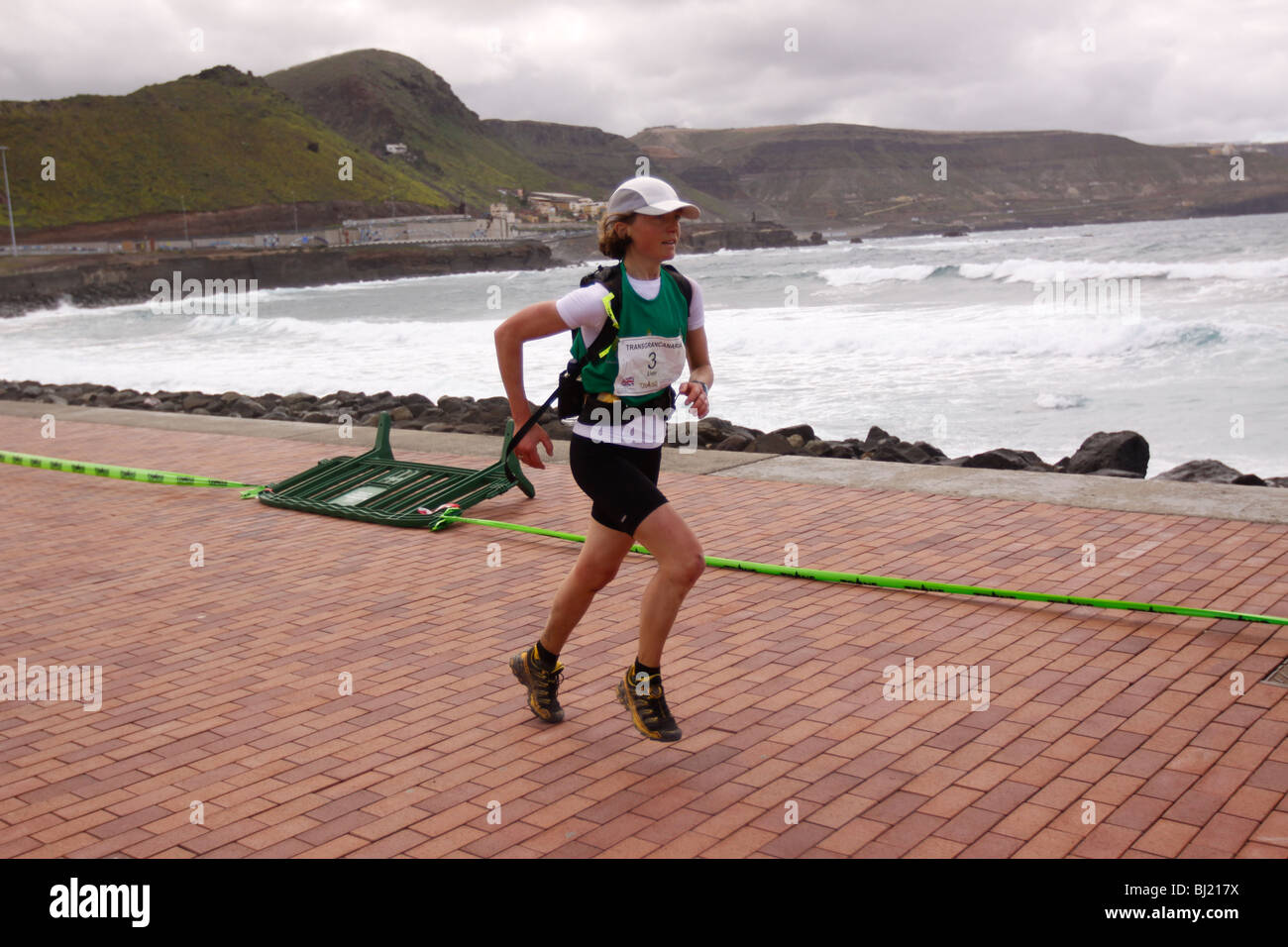 Elisabeth Lizzy Hawker running the 123km Trans Gran Canaria cross ...