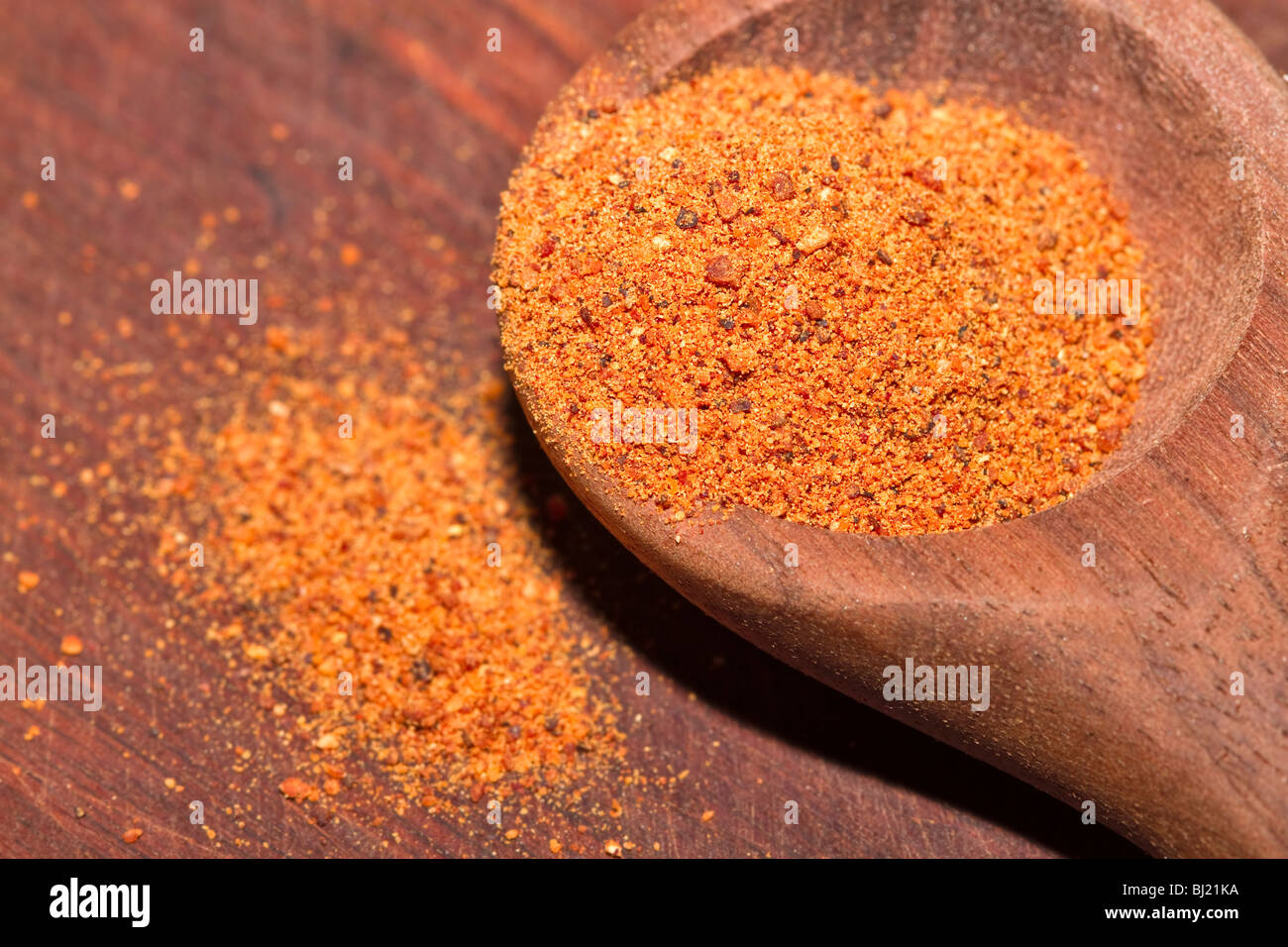 Ground nutmeg Stock Photo - Alamy
