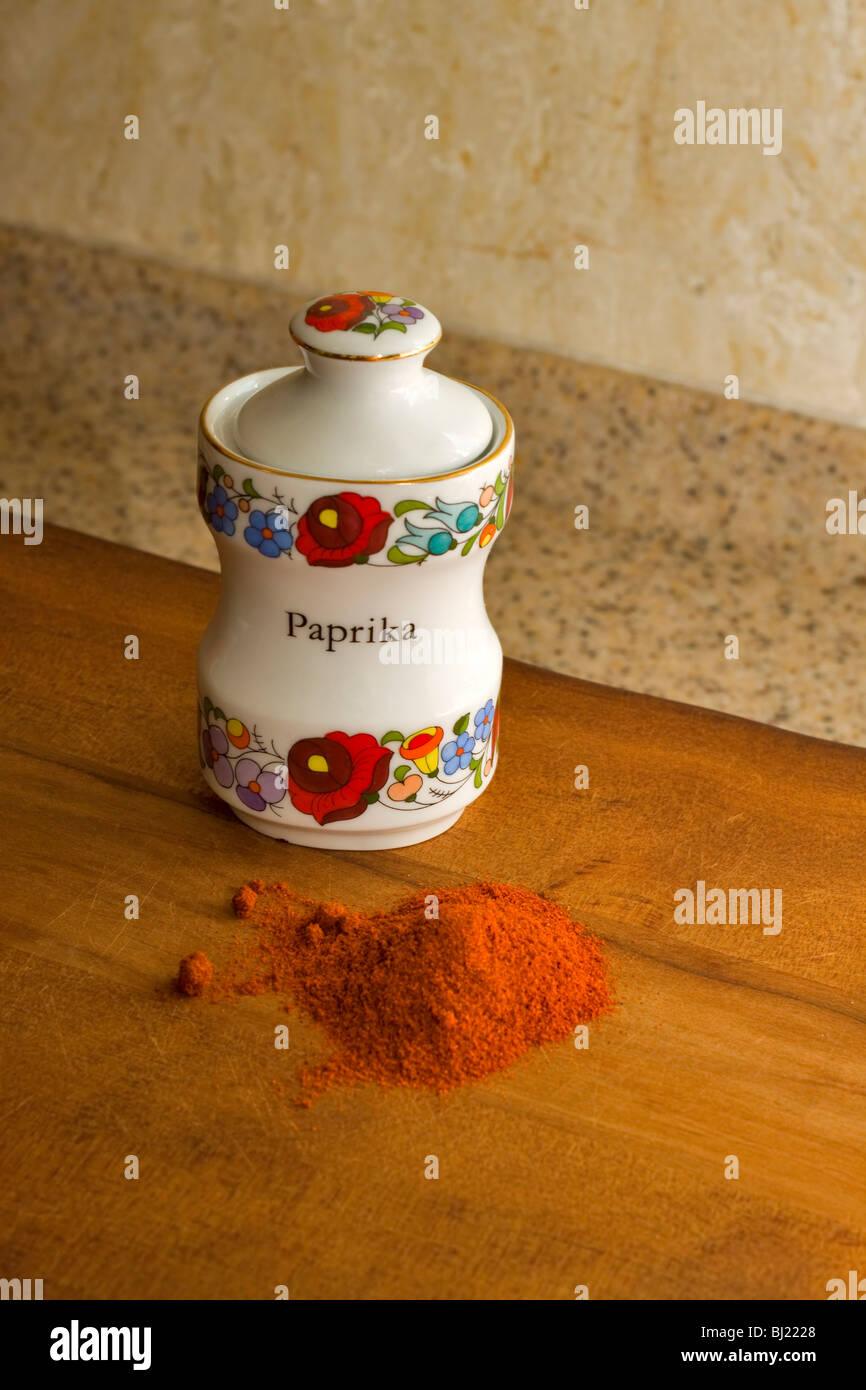Paprika culinary spice hi-res stock photography and images - Alamy