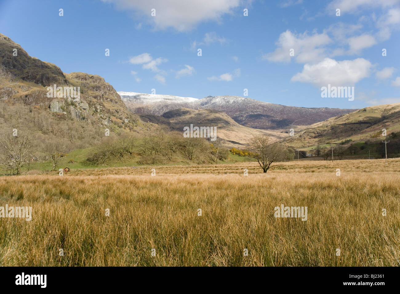 The Glyder mountain range from Nant Gwynant valley floor in Snowdonia ...