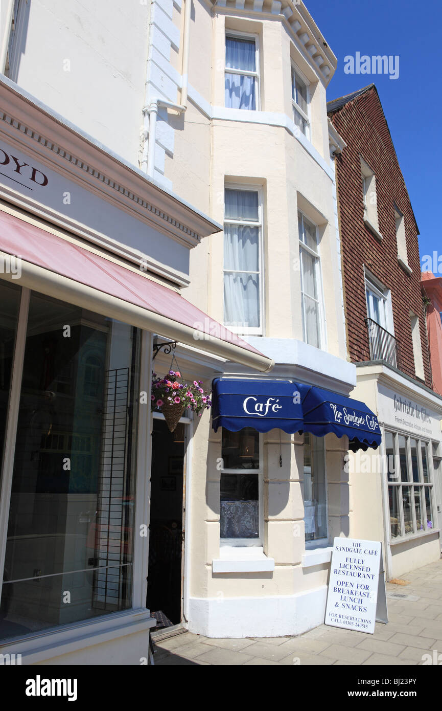 Sandgate kent hi-res stock photography and images - Alamy