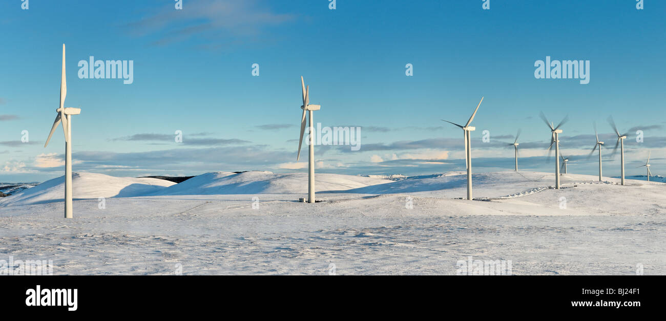 Windfarm in snow hi-res stock photography and images - Alamy