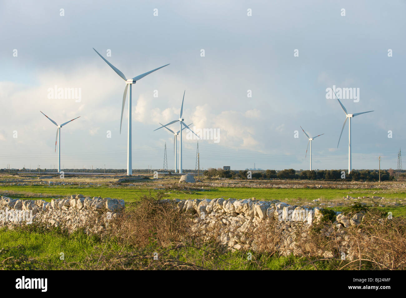 Natural energy power generation hi-res stock photography and images - Alamy