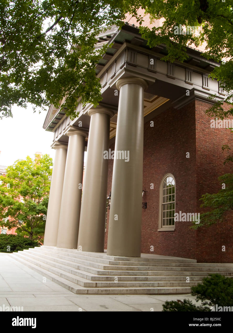 The Memorial Church on the Campus of Harvard University, Cambridge ...