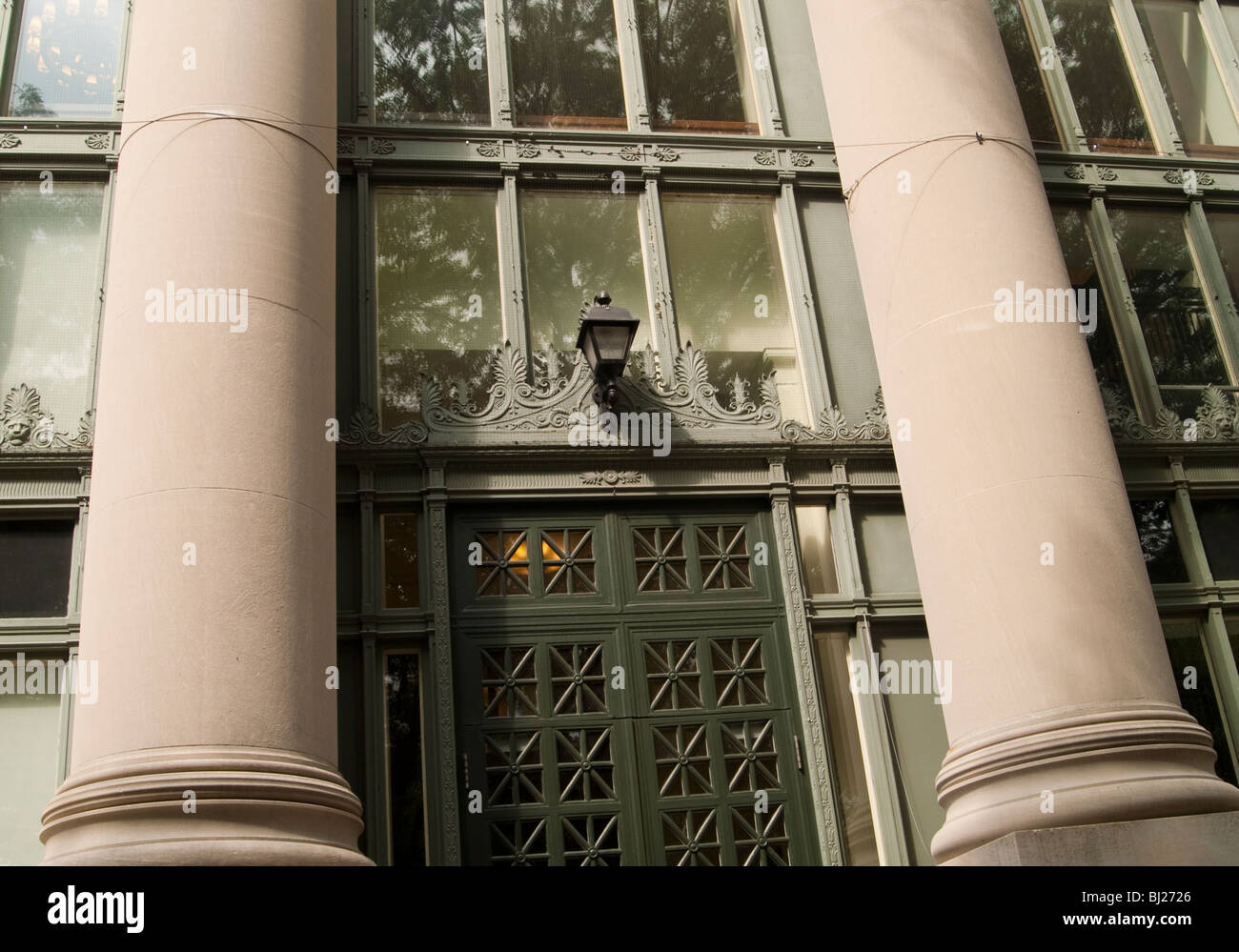Langdell hall harvard High Resolution Stock Photography and Images - Alamy